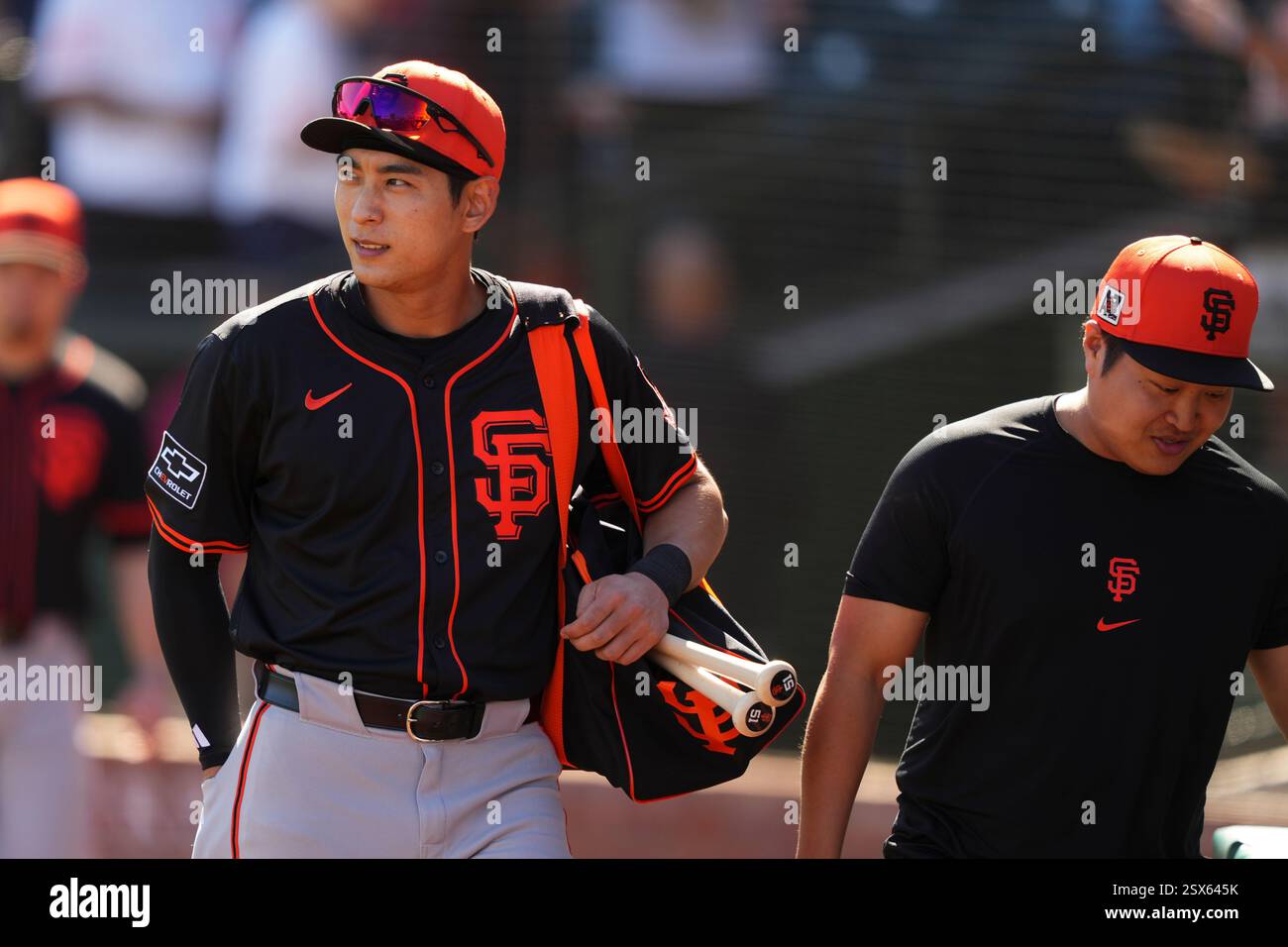 San Francisco Giants center fielder Jung Hoo Lee arrives before a ...