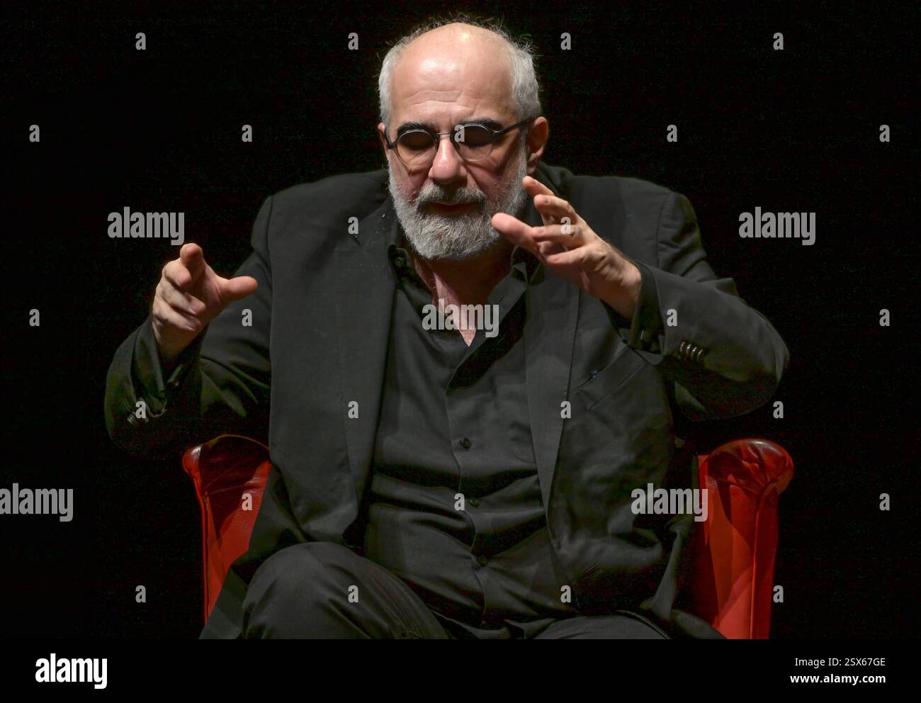 Litertur und Theater - Auftritt Maria Happel und Michael Niavarani, im ...