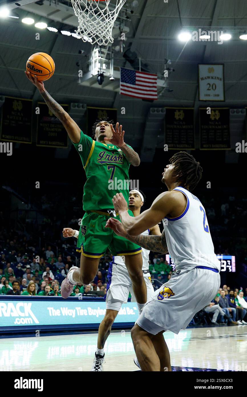 SOUTH BEND, IN - FEBRUARY 22: Notre Dame Fighting Irish forward Tae ...