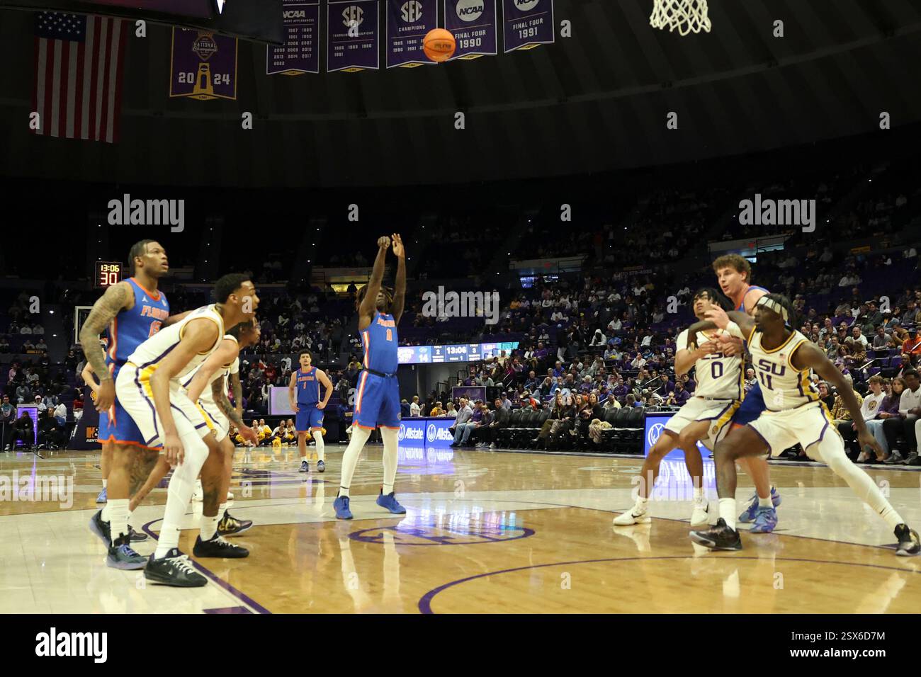 Baton Rouge, United States. 22nd Feb, 2025. Florida Gators guard Denzel ...