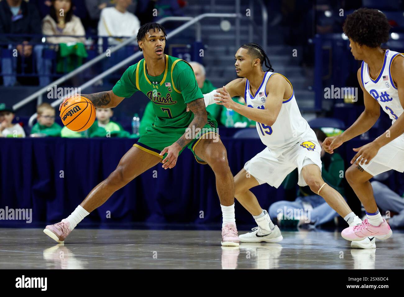 SOUTH BEND, IN - FEBRUARY 22: Notre Dame Fighting Irish forward Tae ...
