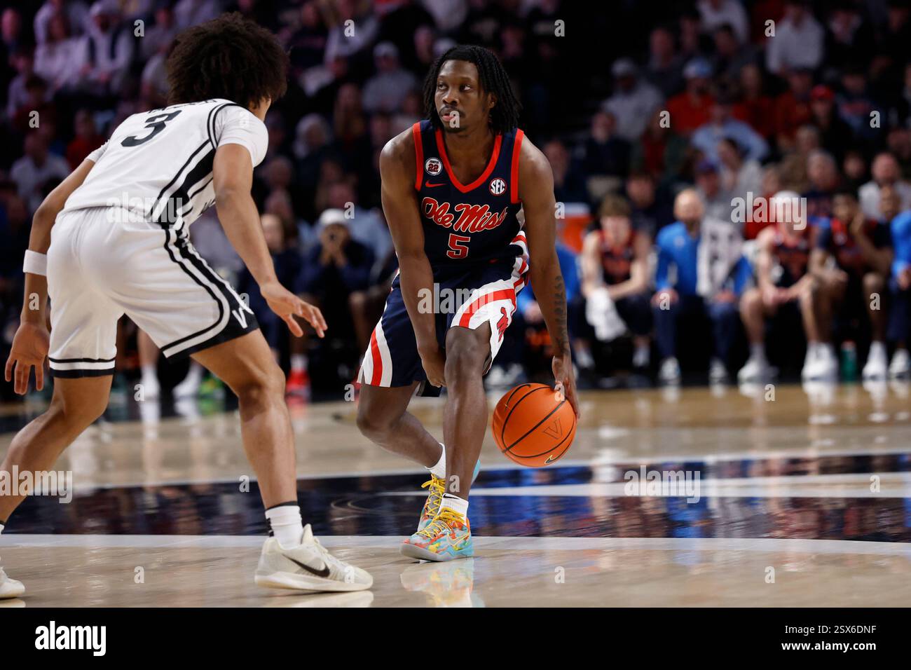 NASHVILLE, TN - FEBRUARY 22: Mississippi Rebels guard Jaylen Murray (5 ...