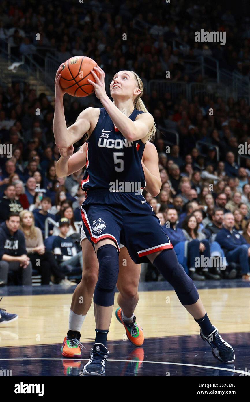 INDIANAPOLIS, IN - February 22: UCONN Huskies guard Paige Bueckers (5 ...