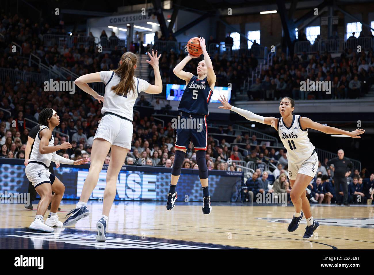 INDIANAPOLIS, IN - February 22: UCONN Huskies guard Paige Bueckers (5 ...