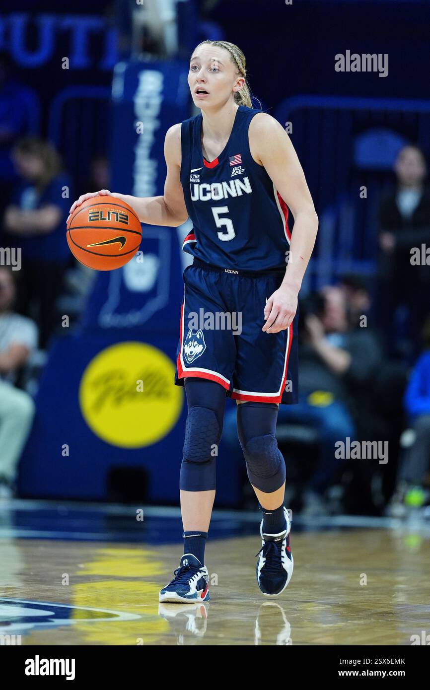 INDIANAPOLIS, IN - February 22: UCONN Huskies guard Paige Bueckers (5 ...