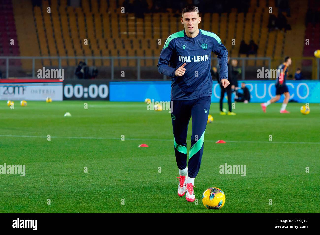 Lecce, Italy. 21st Feb, 2025. Lorenzo Lucca of Udinese Calcio during US ...