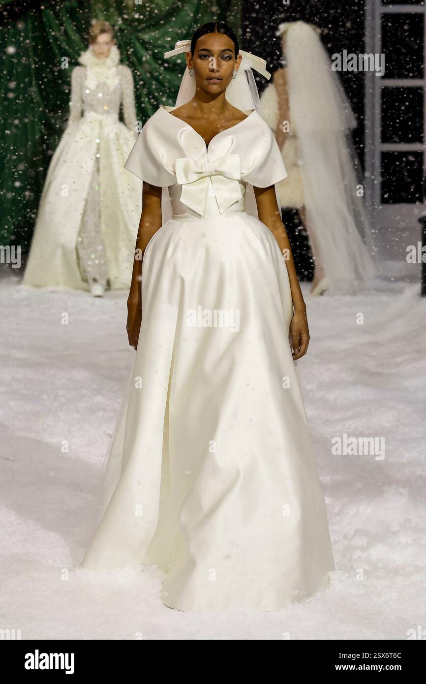 RICHARD QUINN Autumn-Winter 2025 runway during London Fashion Week on ...