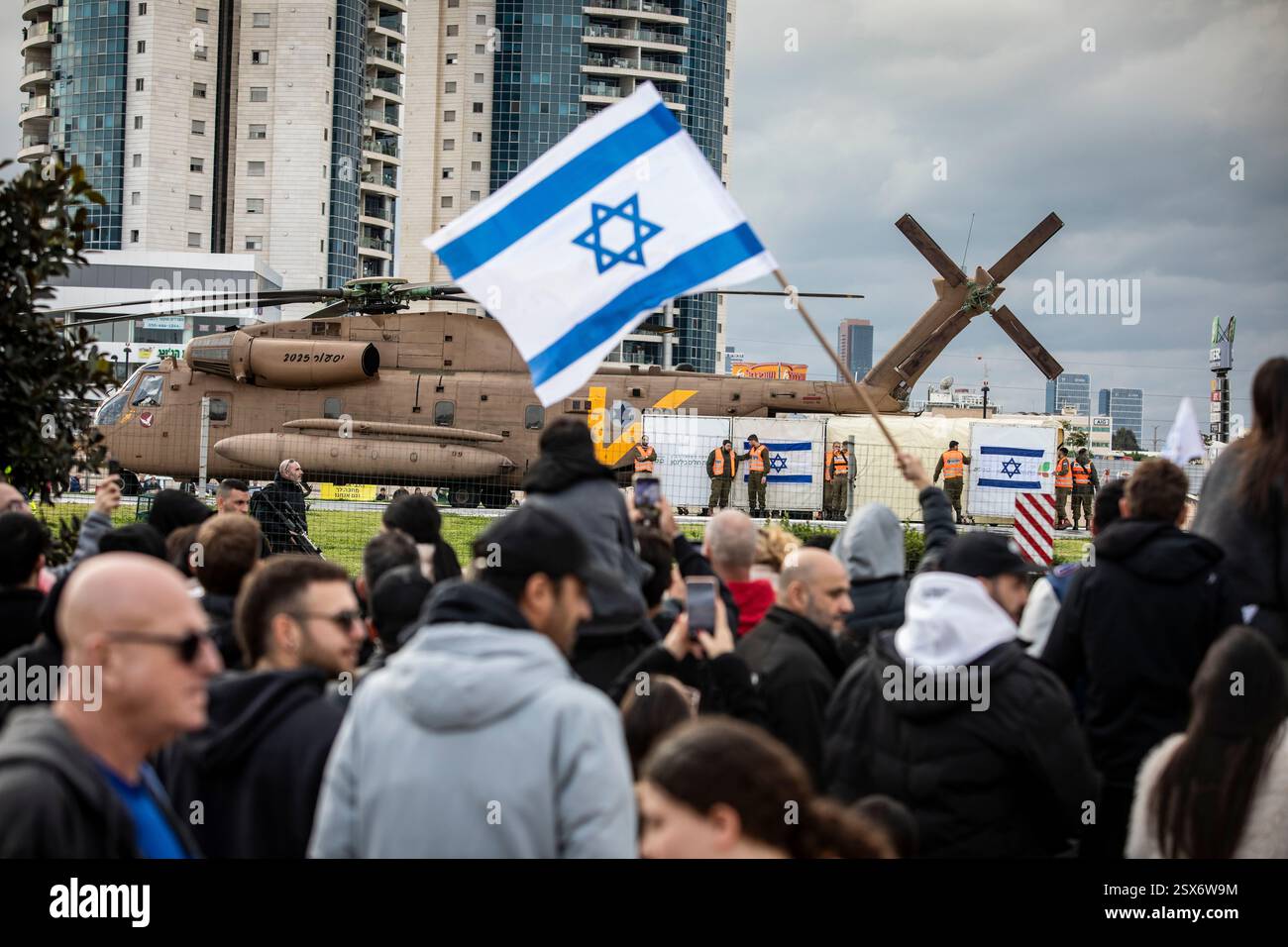 Well wishers and friends of Israeli released hostages Omer Shem-Tov and ...