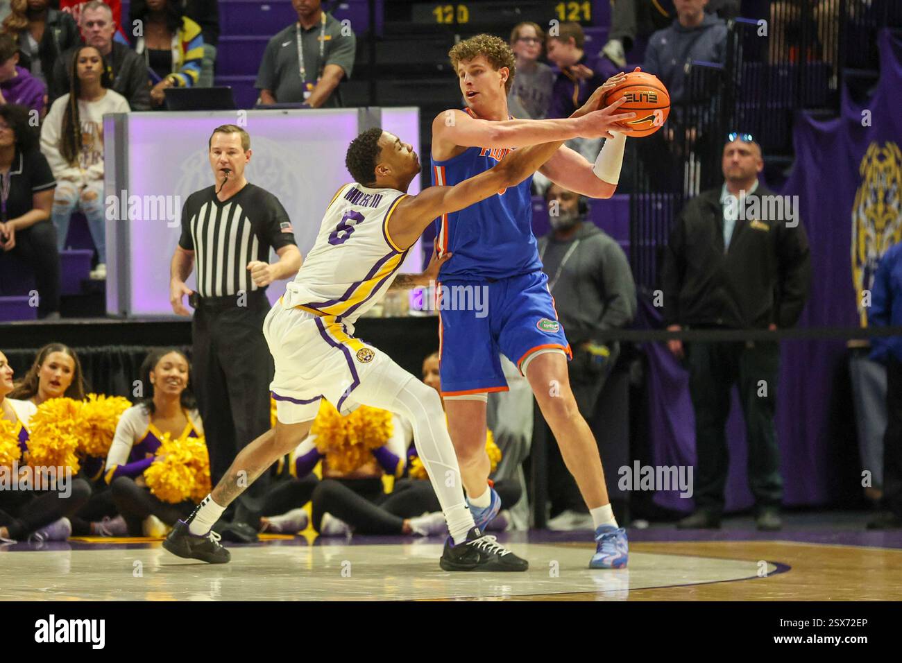 Baton Rouge, United States. 22nd Feb, 2025. LSU Tigers forward Robert ...