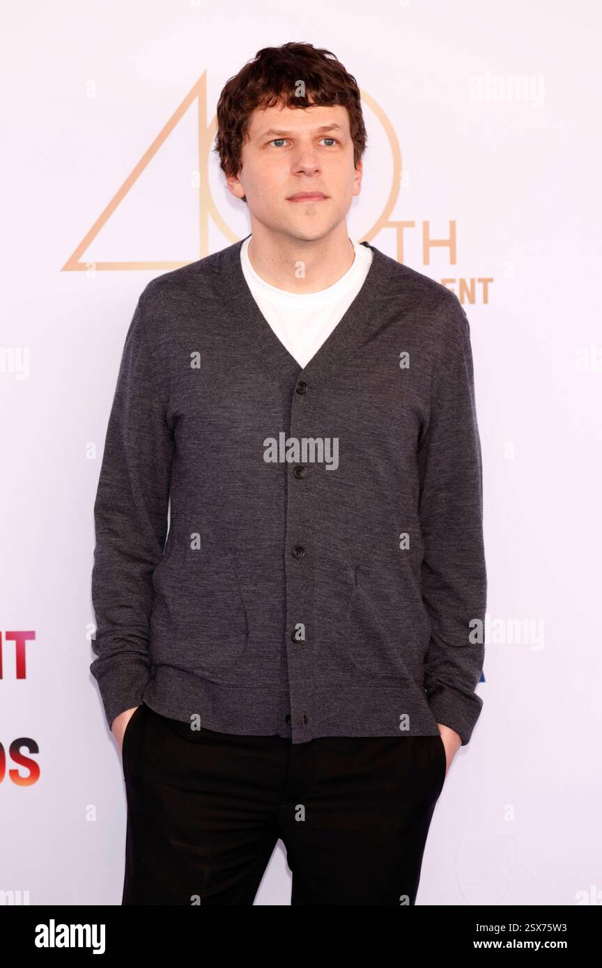 Jesse Eisenberg bei der 40. Verleihung der Film Independent Spirit ...