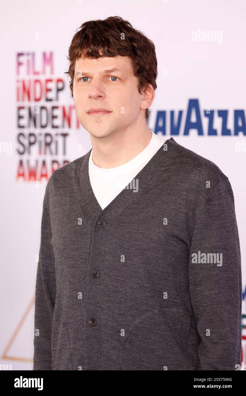 Jesse Eisenberg bei der 40. Verleihung der Film Independent Spirit ...