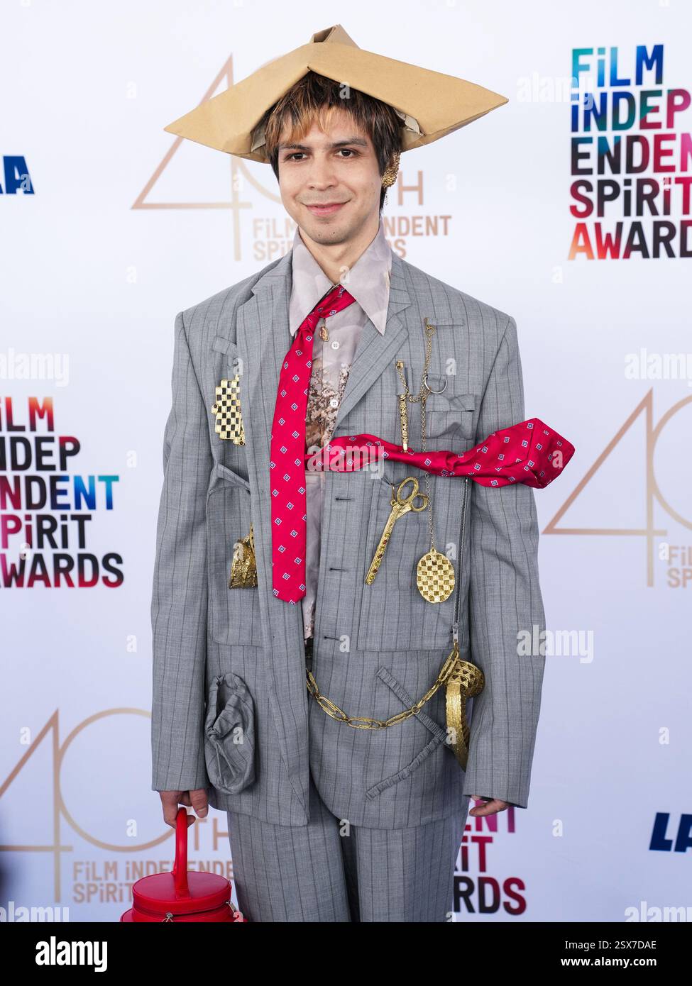 Los Angeles, USA. 22nd Feb, 2025. Julio Torres walking on the red ...