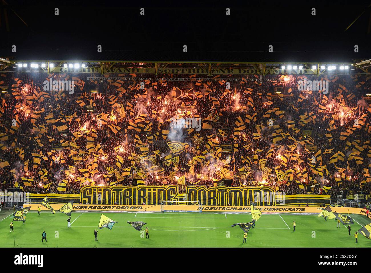 Dortmund, Deutschland. 22nd Feb, 2025. 1. Bundesliga - Borussia ...