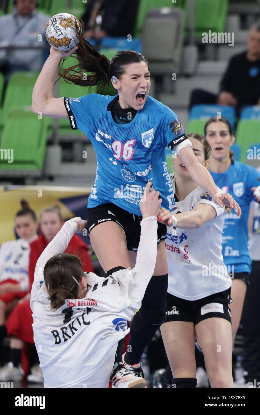 Ljubljana. 22nd Feb, 2025. Itana Grbic (top) of Krim Mercator Ljubljana ...