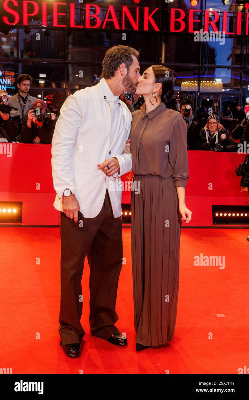 Berlinale - Abschlussgala - Preisverleihung Lisa Mieschke und Melanie ...