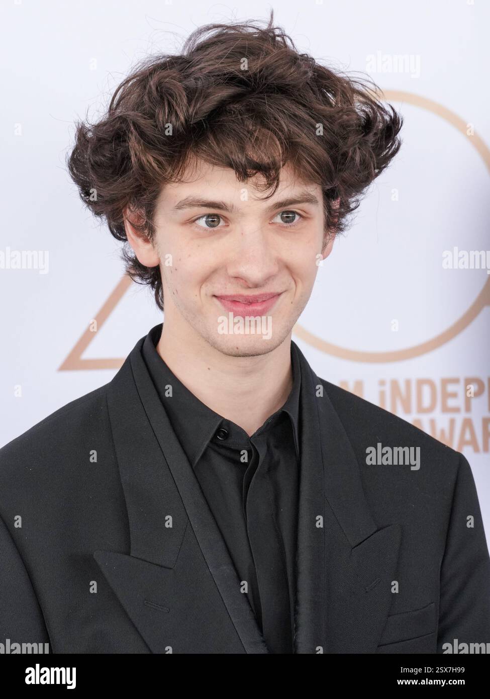 Mark Eydelshteyn walking on the red carpet at the 2025 Film Independent ...