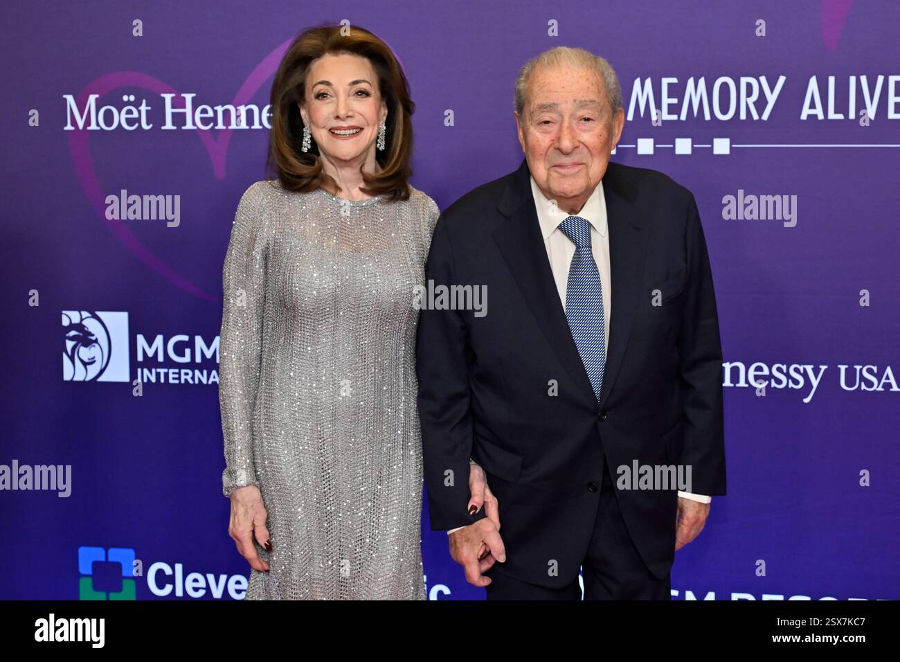 Feb. 22, 2025 - Las Vegas, Nevada, U.S. - Boxing promotor Bob Arum (R ...