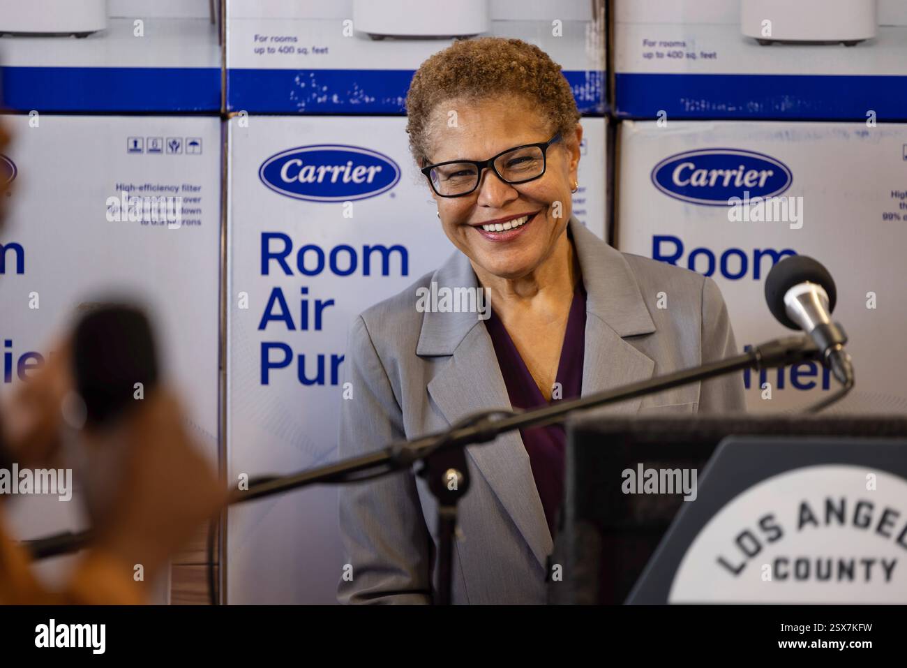 Bell, United States. 22nd Feb, 2025. Los Angeles Mayor Karen Bass joins ...