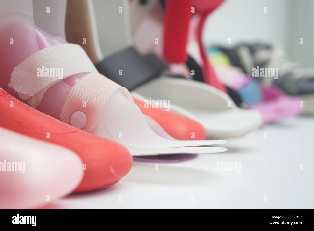 collection of Child with leg cast Stock Photo - Alamy