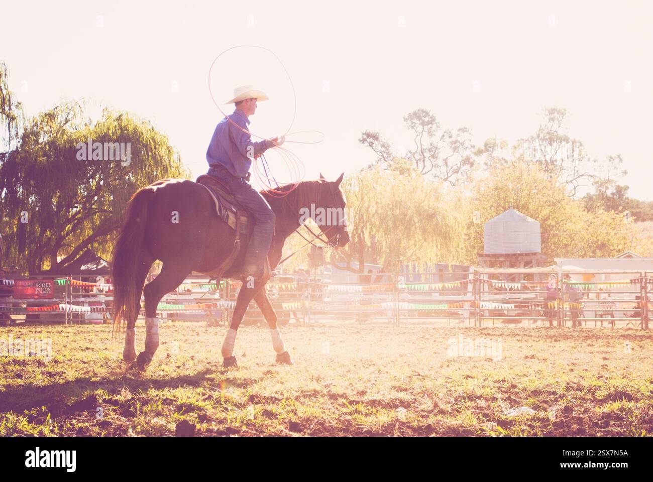 Vintage cowboy vector hi-res stock photography and images - Alamy