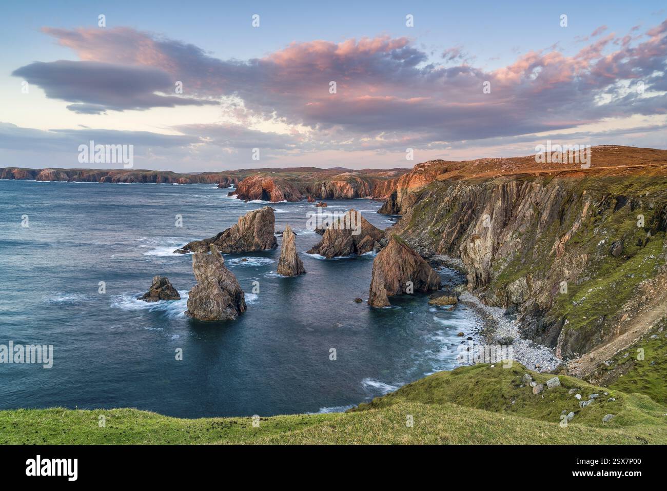 Mangersta Sea Stacks, sunset, Isle of Lewis, North Atlantic, Outer ...