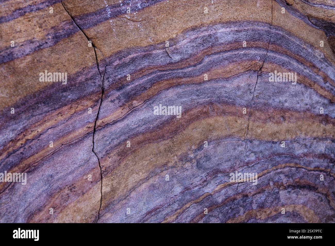 Sandstone with blue sedimentary layers in the fortress of the Al Ula ...