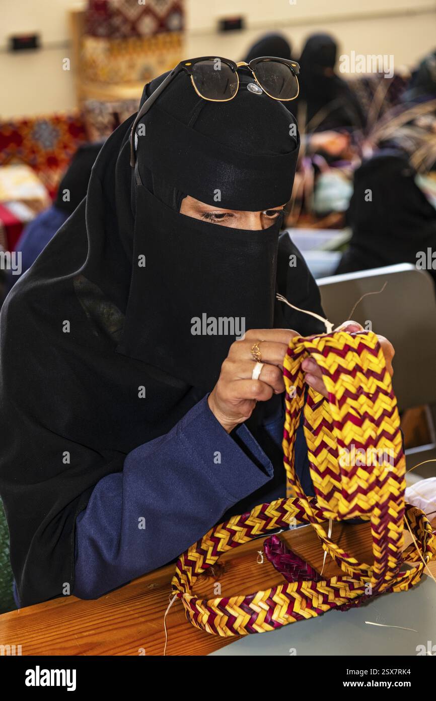 Basket weaving workshop, Madrasat Ad Deera, College of Handicrafts, Al ...