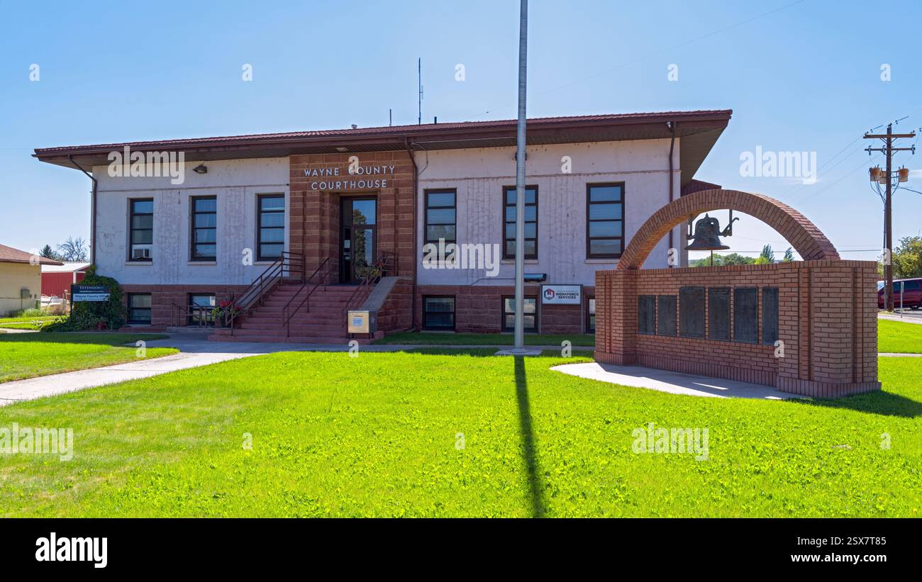 The Wayne County Courthouse and grounds in Loa, Utah, USA Stock Photo ...