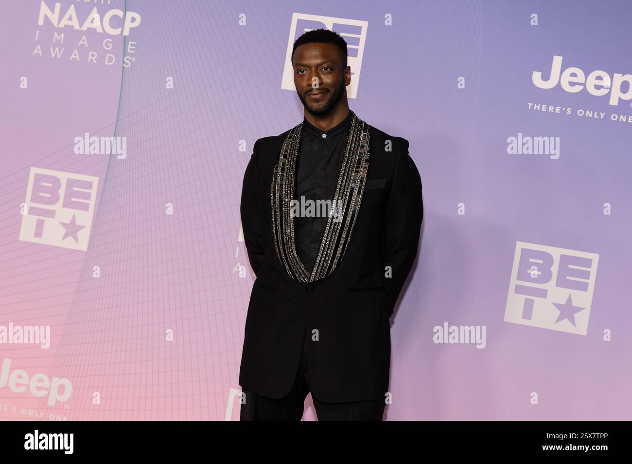 Pasadena, USA. 22nd Feb, 2025. Aldris Hodge attends the arrivals of the ...