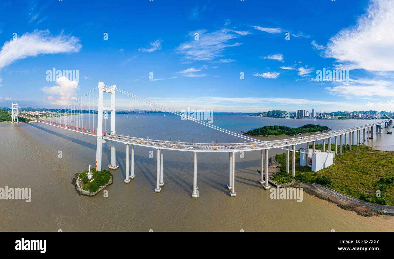 Humen Bridge, the Pearl River estuary, Guangdong Province, China Stock ...