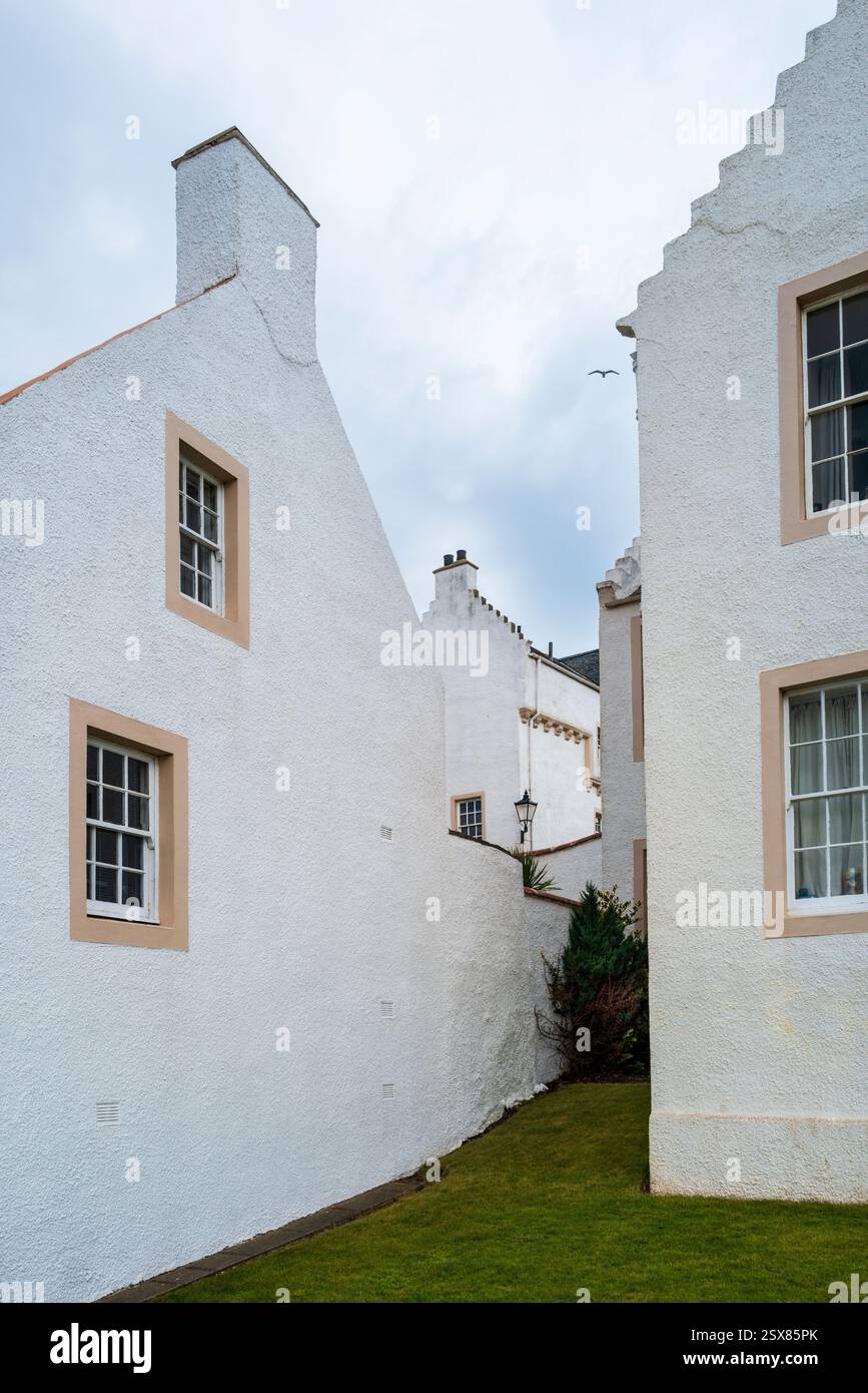 The village of Dysart in Fife, Scotland is a conservation area Stock ...