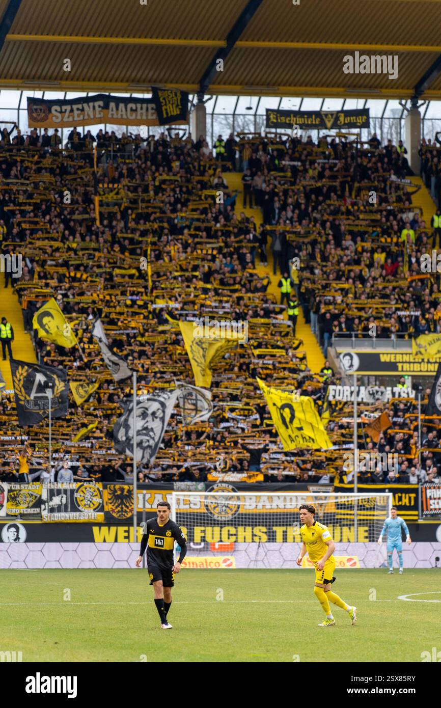 Aachen, Deutschland. 22nd Feb, 2025. Fankurve von Alemannia Aachen TSV Alemannia Aachen vs ...