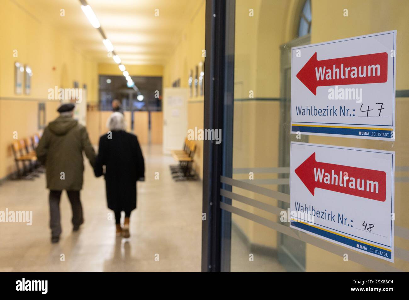 Jena, Germany. 23rd Feb, 2025. Senior citizens go to vote at the ...