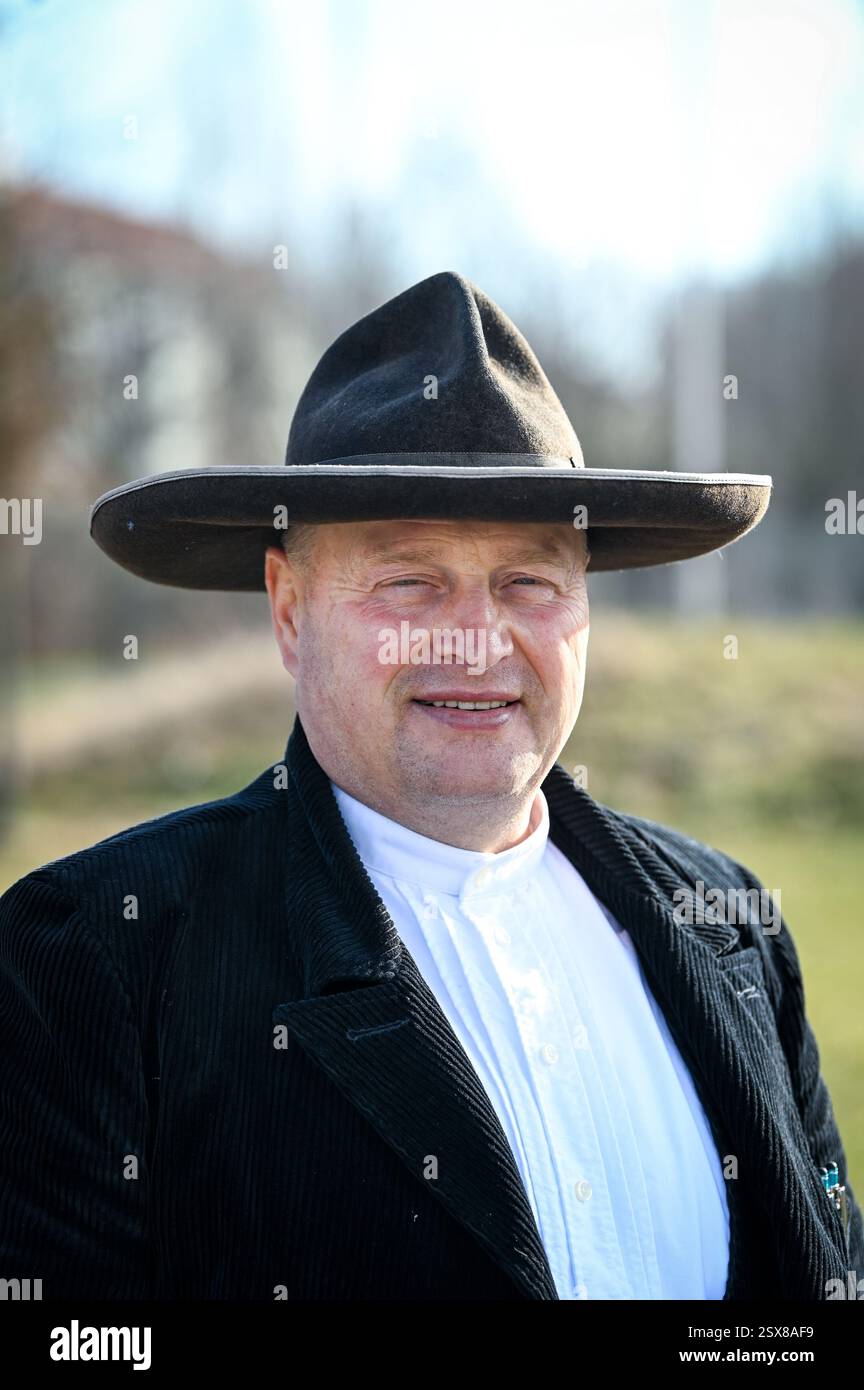 Bitterfeld Wolfen, Germany. 22nd Feb, 2025. Volker Scheurell, AfD ...