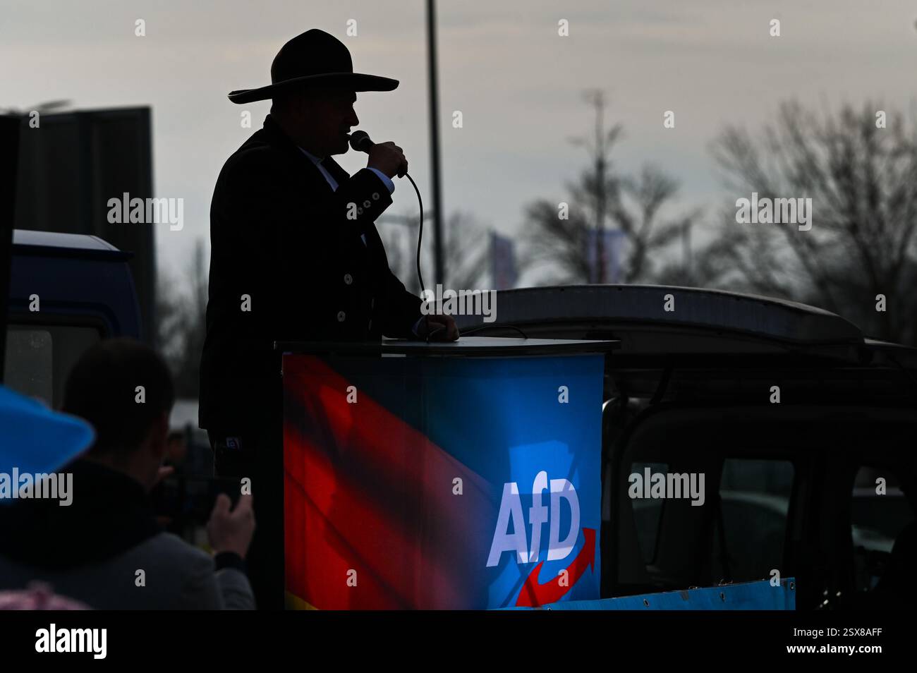 Bitterfeld Wolfen, Germany. 22nd Feb, 2025. Volker Scheurell, AfD ...