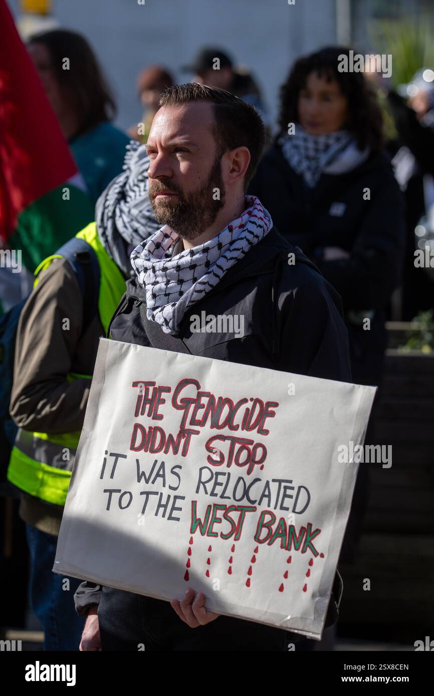 Manchester, UK. 22nd Feb 2025. Palestine protest Manchester city centre ...