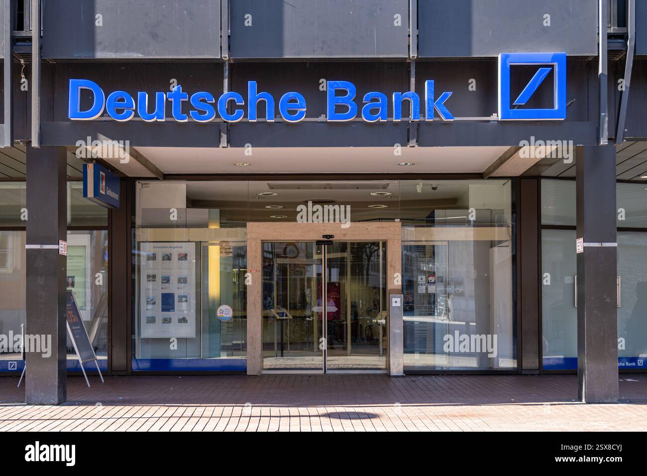 Entrance to deutsche bank hi-res stock photography and images - Alamy