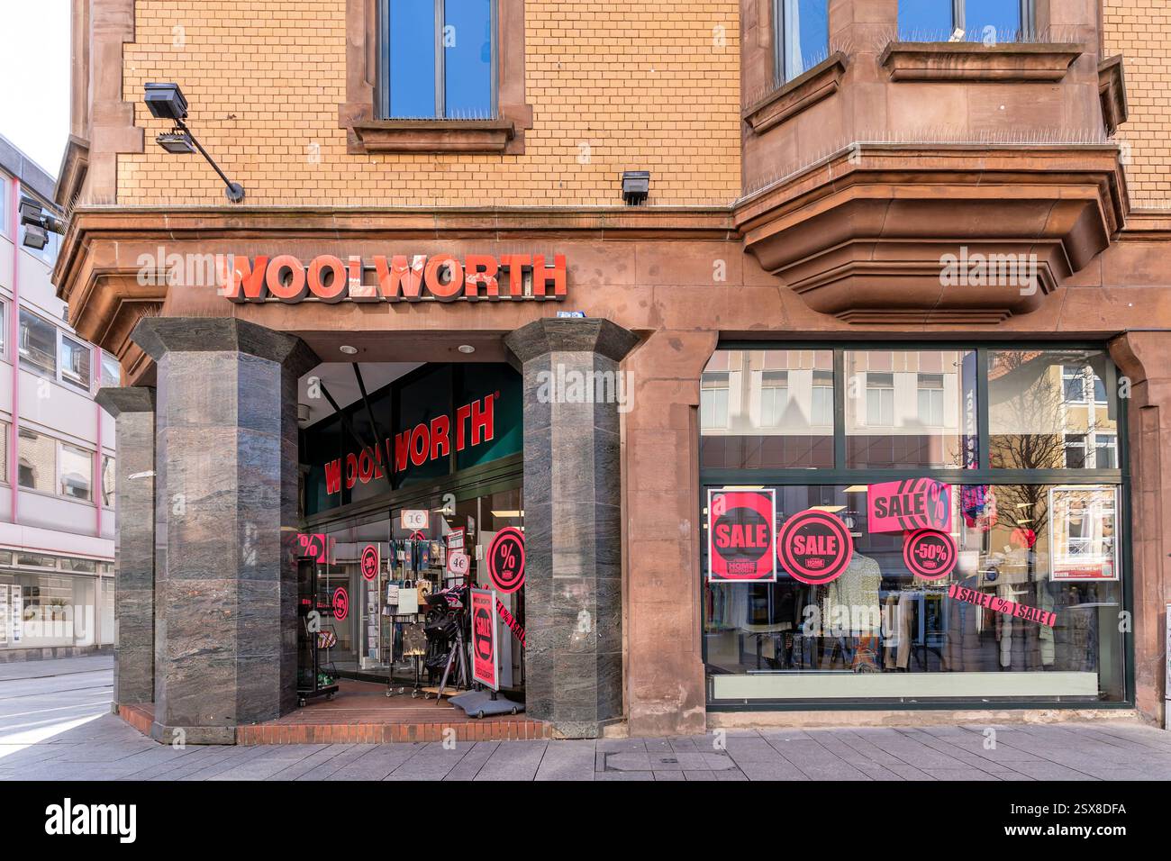 Woolworth department store in Göttingen, Germany Stock Photo - Alamy