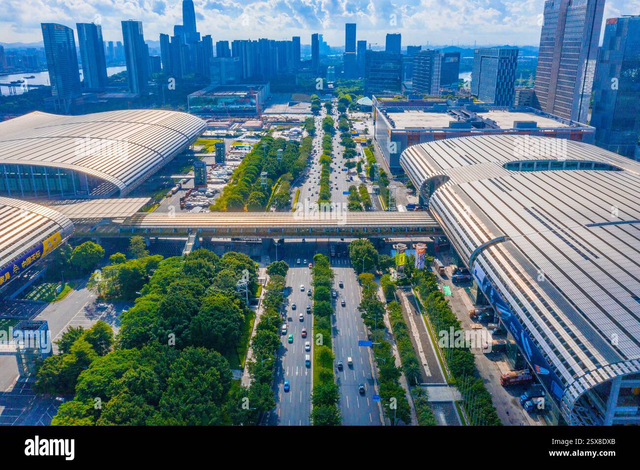 China import and export fair exhibition hall hi-res stock photography ...