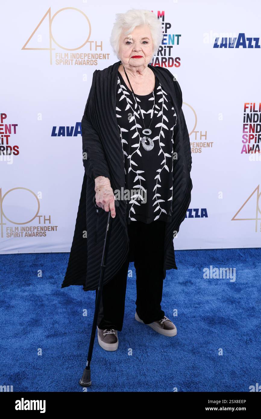 SANTA MONICA, LOS ANGELES, CALIFORNIA, USA - FEBRUARY 22: June Squibb ...