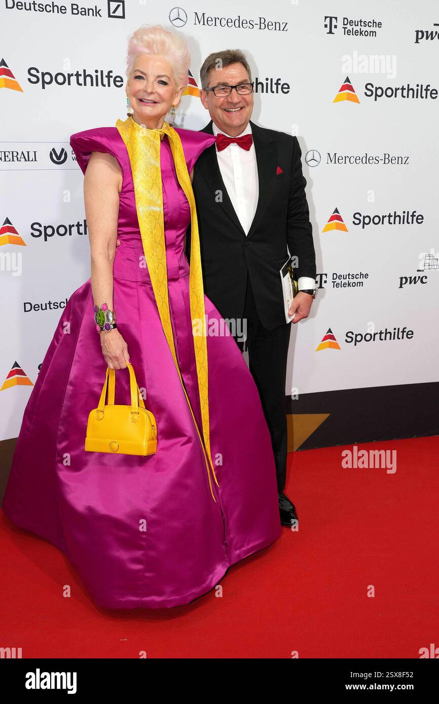 Ann Kathrin Linsenhoff und Klaus Martin Rath beim Ball des Sports am 22 ...
