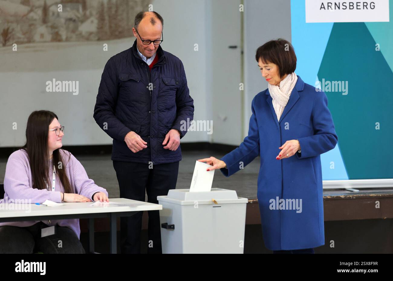 Arnsberg, Germany. 23rd Feb, 2025. Friedrich Merz (CDU, M), party ...