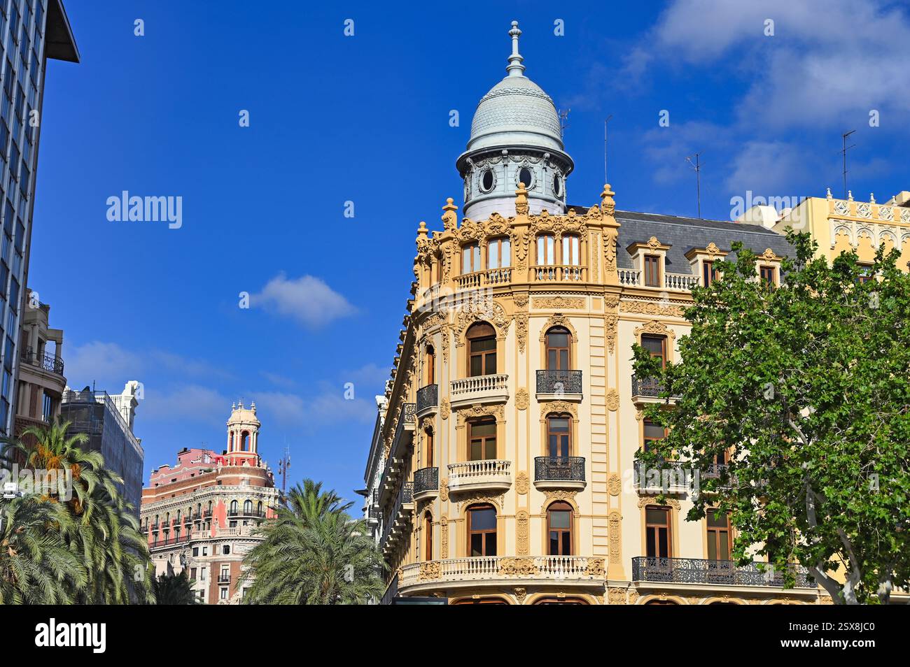 Baroque buildings in valencia hi-res stock photography and images - Alamy