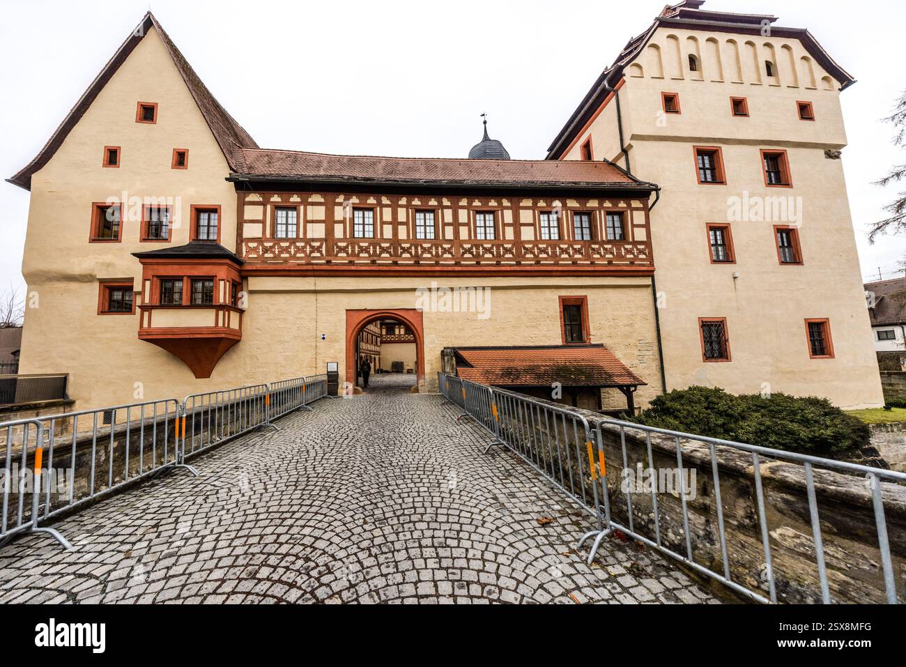 A paved walkway leads to Kaiserpfalz (Imperial Palace) in Forchheim ...
