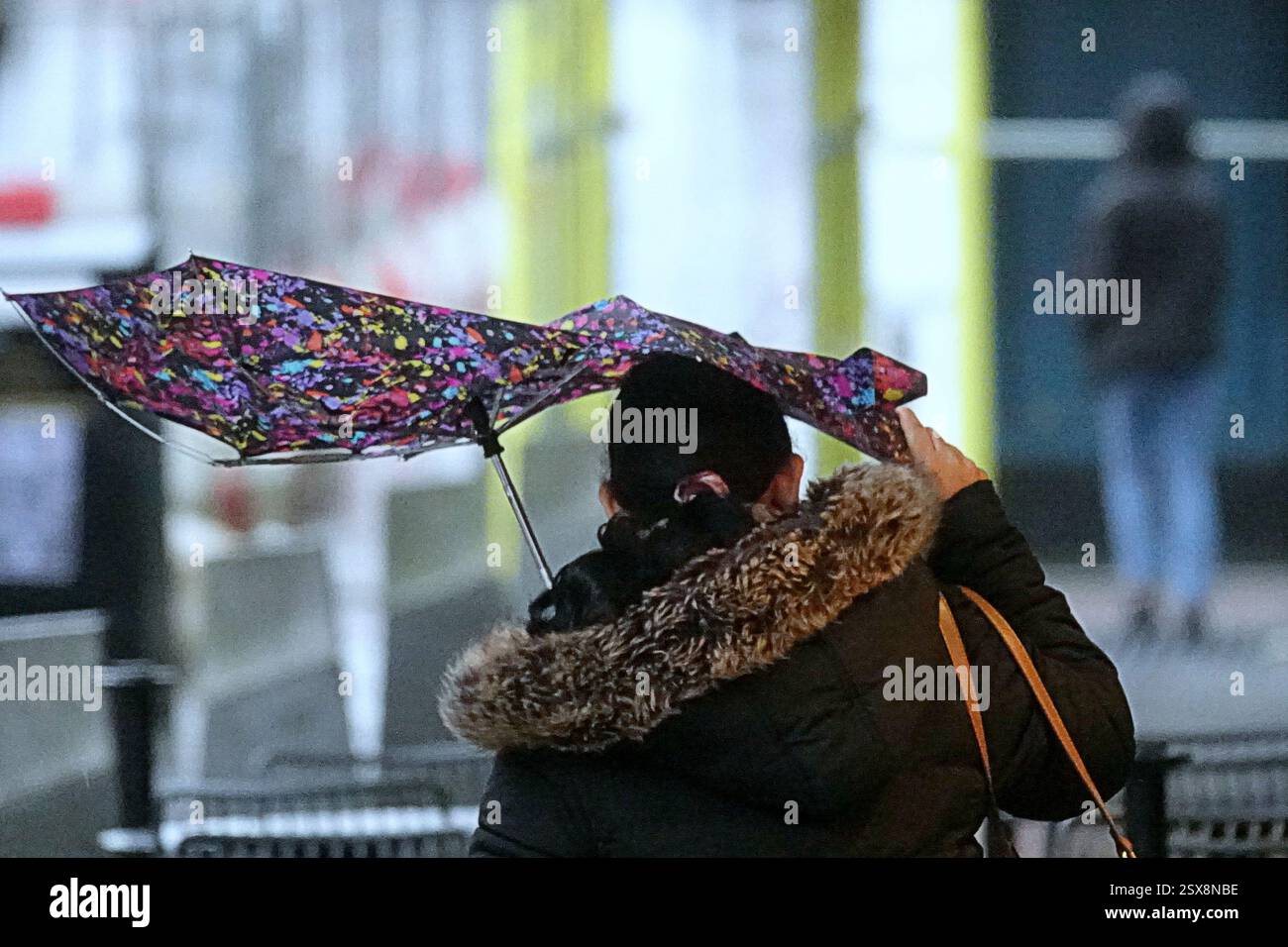 Glasgow, Scotland, UK. 23rd February, 2025. UK Weather: Cold and wet ...