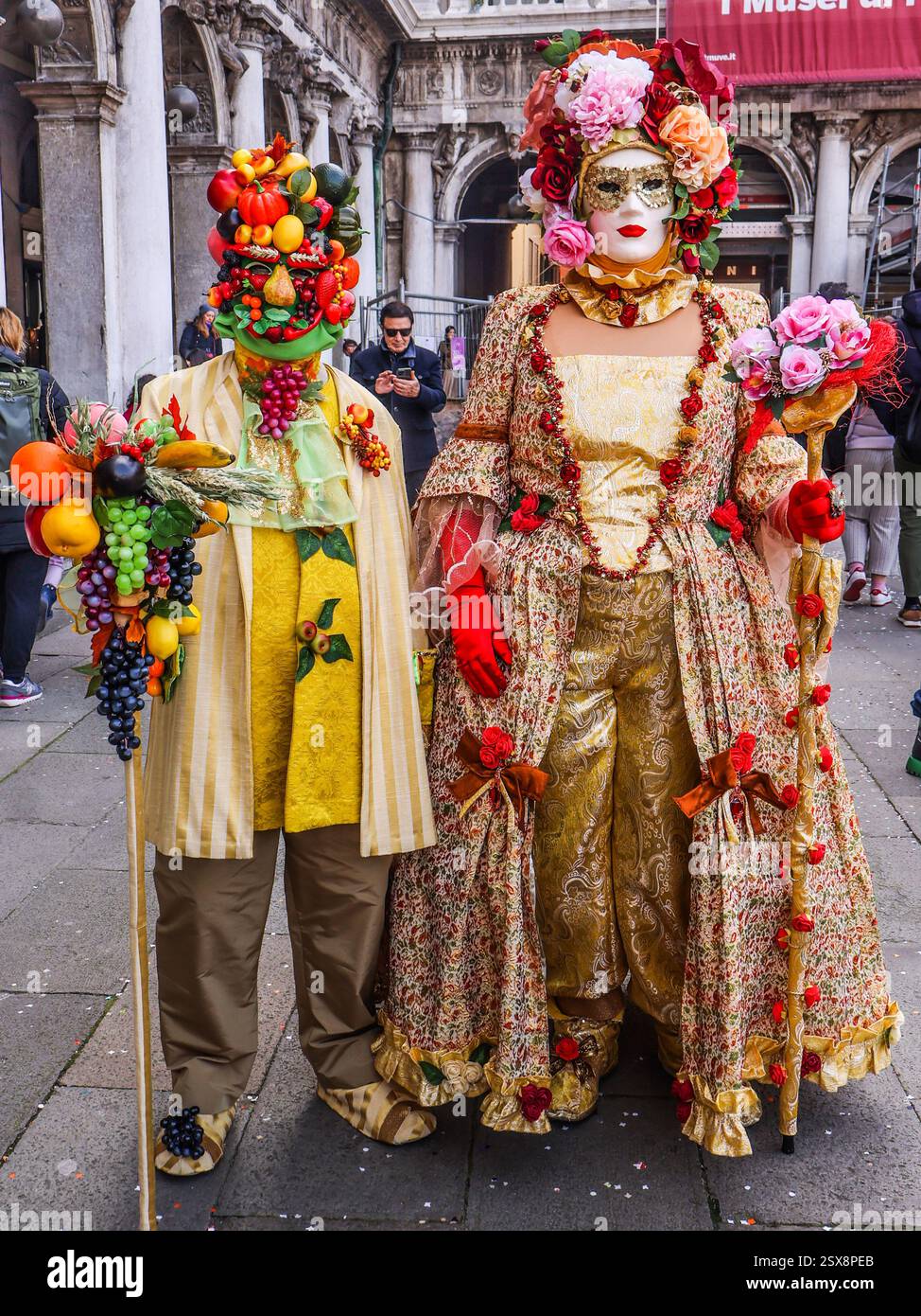 Venice, Italy. 23rd Feb, 2025. Carnival goers dressed in splendid ...