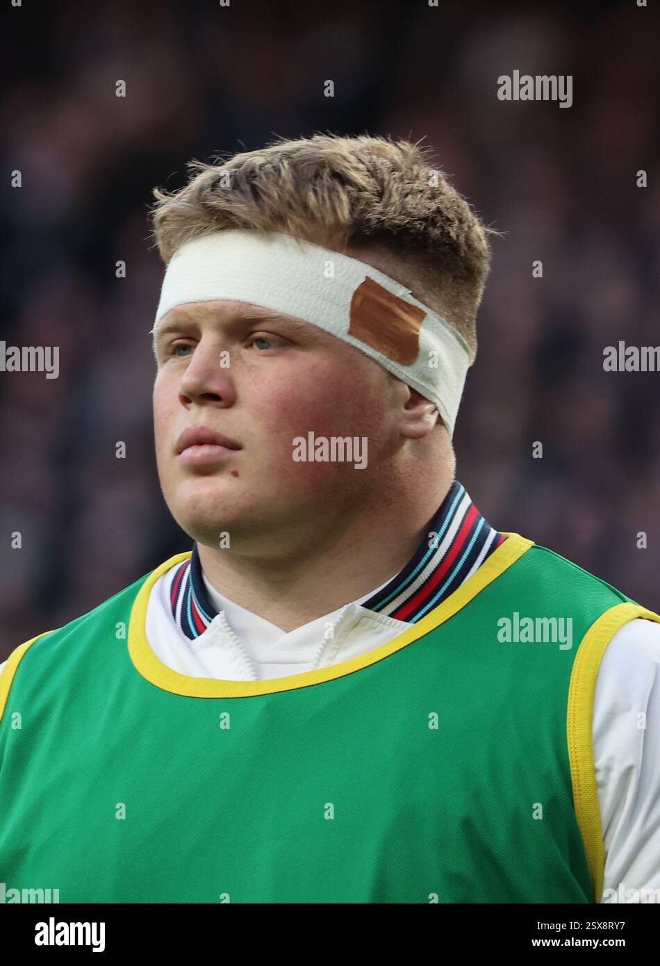 London, UK. 22nd Feb, 2025. England's Fin Baxter(Harlequins) during The ...