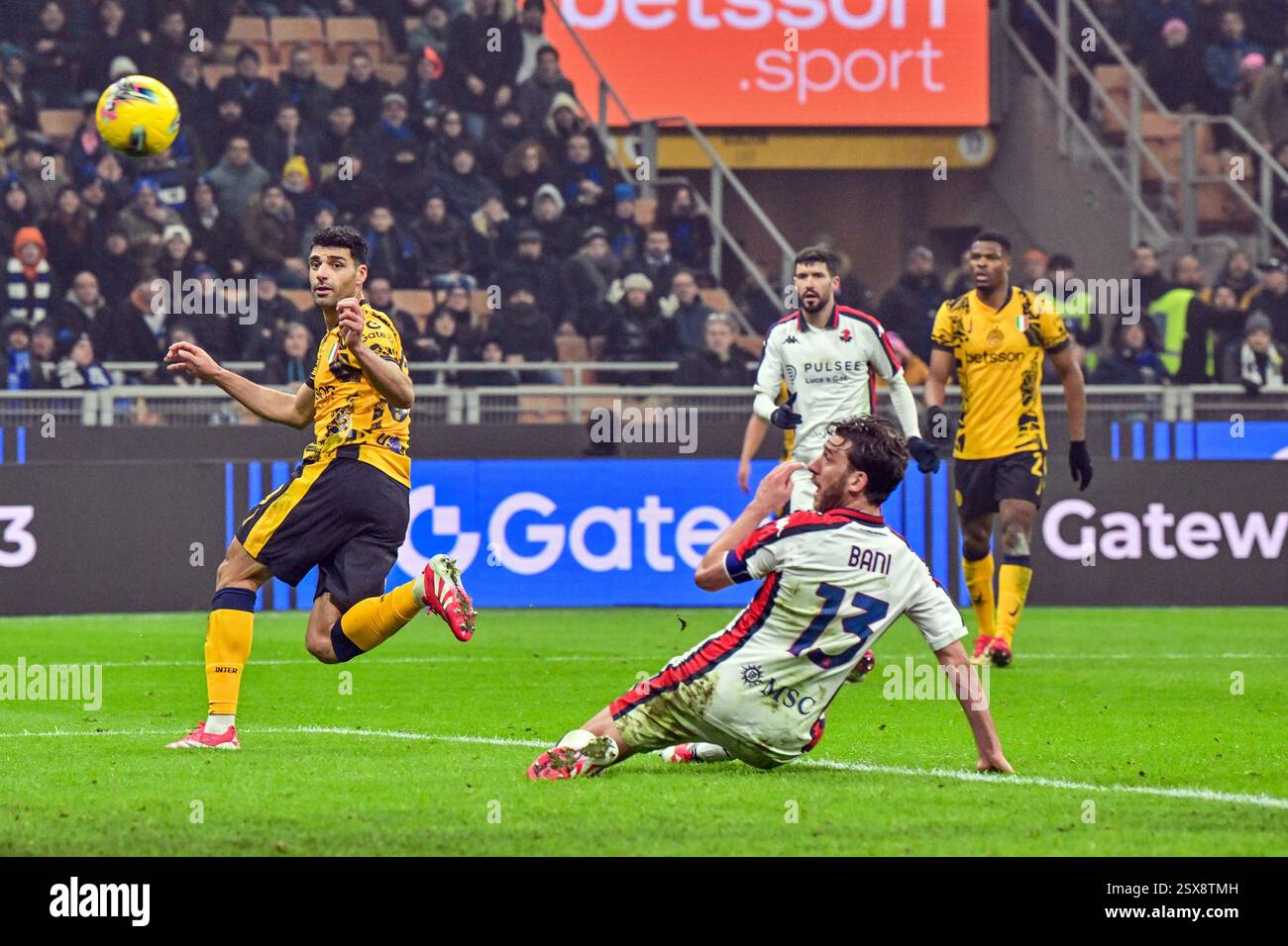 Milano, Italy. 22nd Feb, 2025. Mehdi Taremi (99) of Inter seen during ...