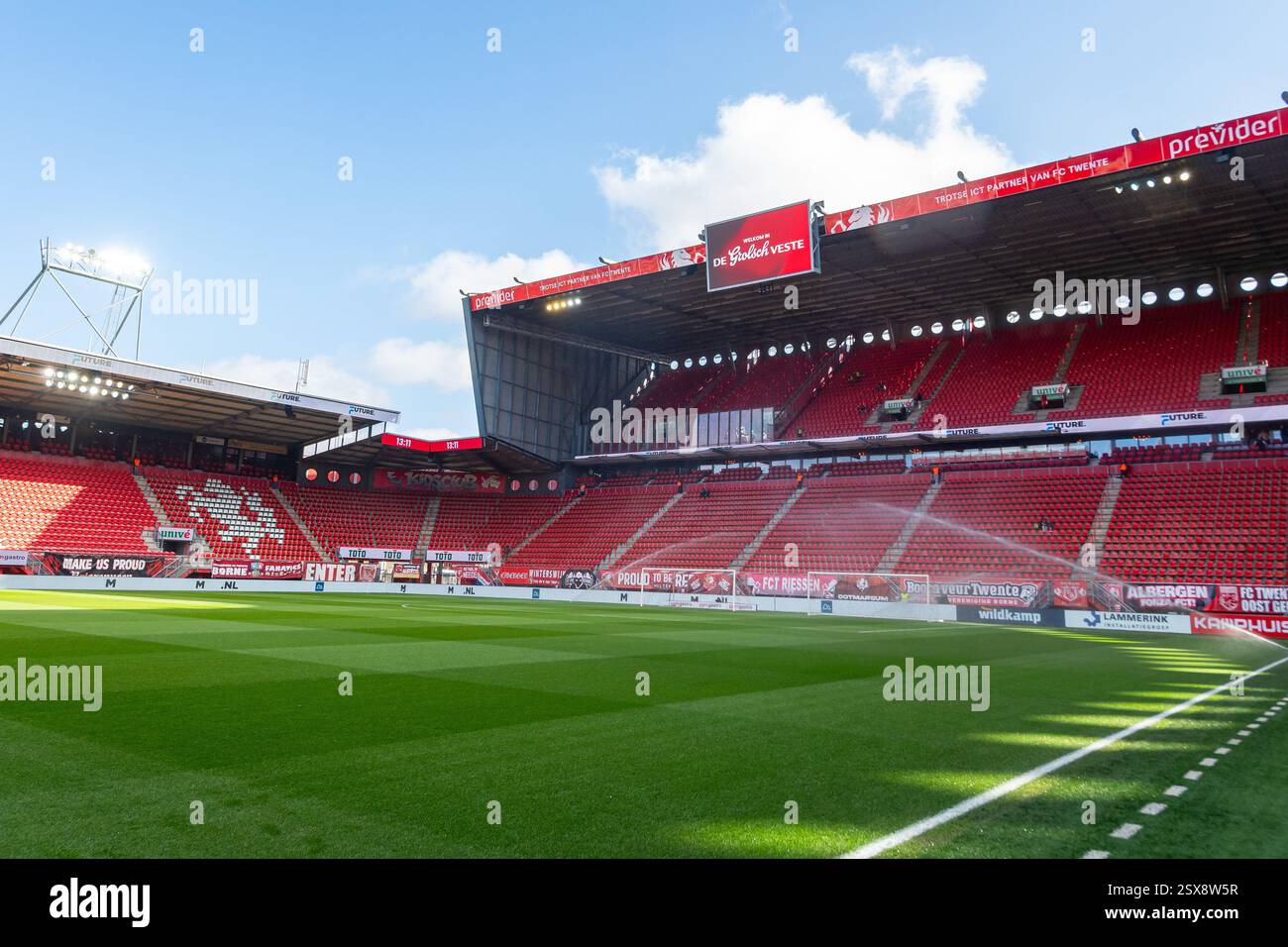 ENSCHEDE, Stadium Grolsch Veste, 23-02-2025 , season 2024 / 2025 , Dutch Eredivisie Football ...