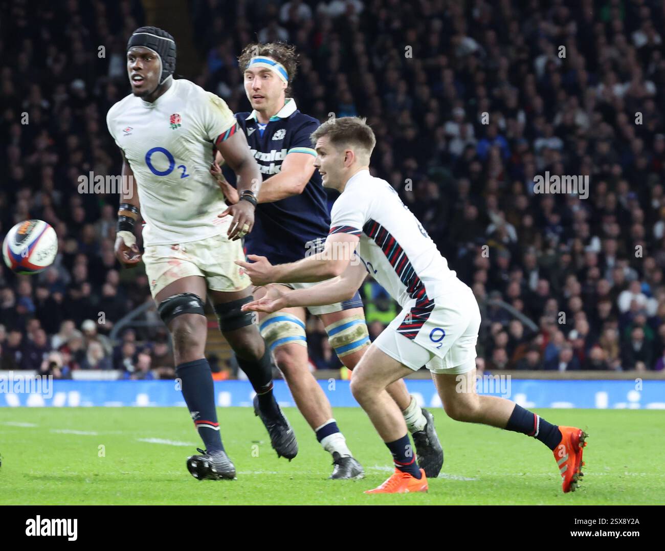 England's Harry Randall(Bristol Bears) in action during The Calcutta ...